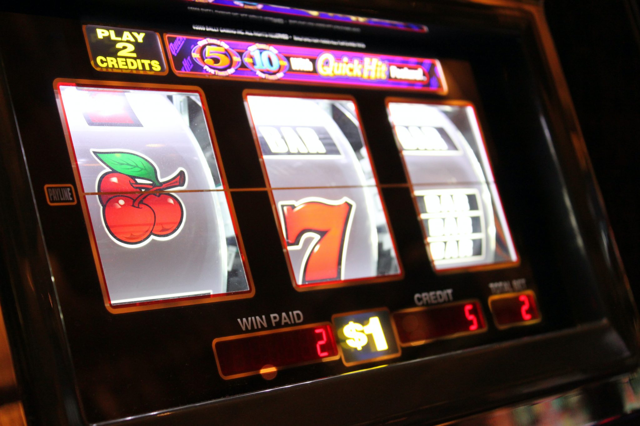 How to Tell If a Slot Machine is Ready to Pay - 9to5Casino